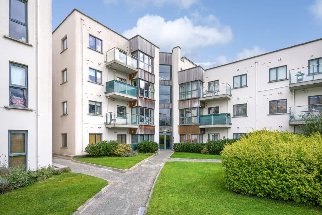 114 Belfry Hall, Citywest, Co. Dublin, D24 X838 - Ray Cooke Auctioneers